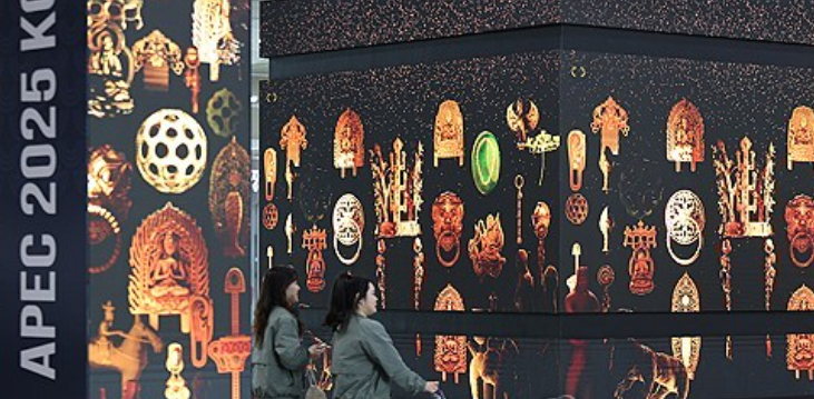 [경주 APEC] AI 두 거물 15년 만의 동시 방한…'HBM 빅딜' 서막 되나