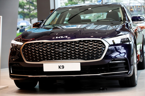 [카닥터] 기아 신형 K9, 제네시스 G80·G90과 전격 비교