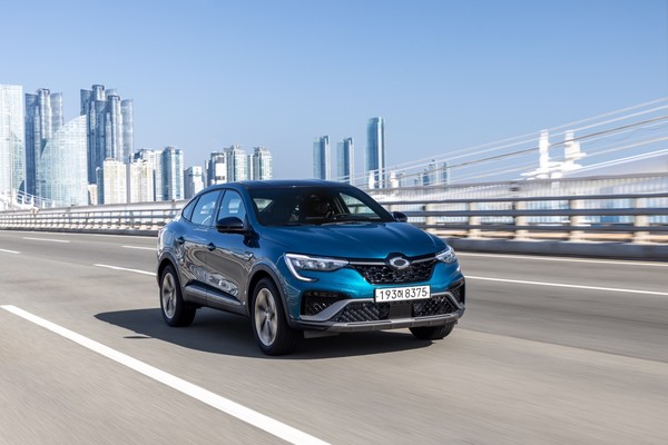 [시승기] 르노 XM3 하이브리드, 계기판에 ‘EV’ 자주 뜨네!