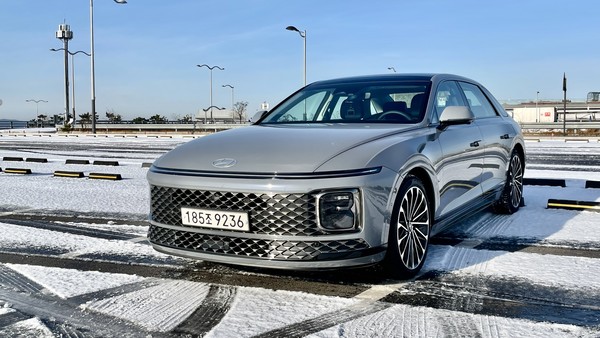 [CAR TECH] 현대차 ccNC, 하이패스 사용패턴까지 알려준다