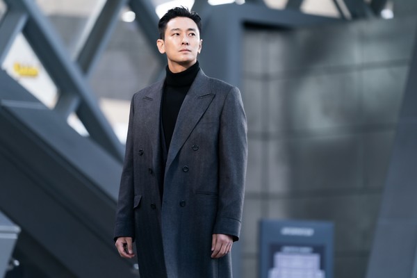 디즈니+, K-웰메이드 공장 재가동! ‘지배종’ [OTT PICK 5]