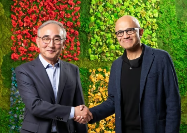 MS 출신 임원 대거 영입한 KT "B2B AX 추구"