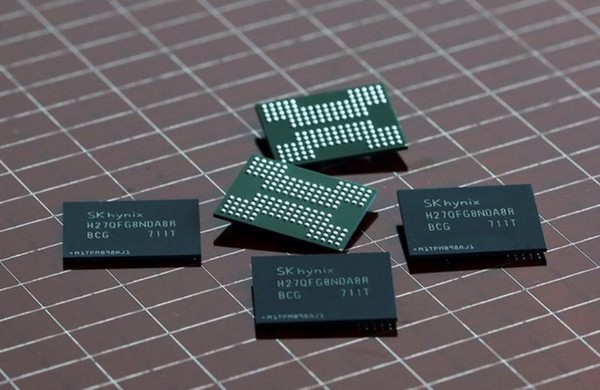 3Q 영업익 11조원 SK하이닉스 “내년 HBM, D램, 낸드 케파 모두 솔드아웃”